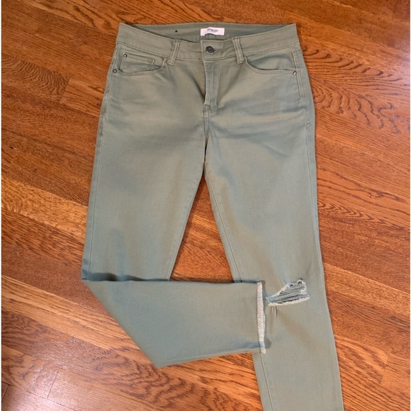 Kensie | Jeans | Kensie Cropped Khaki Green Distressed Slim Jean | Poshmark